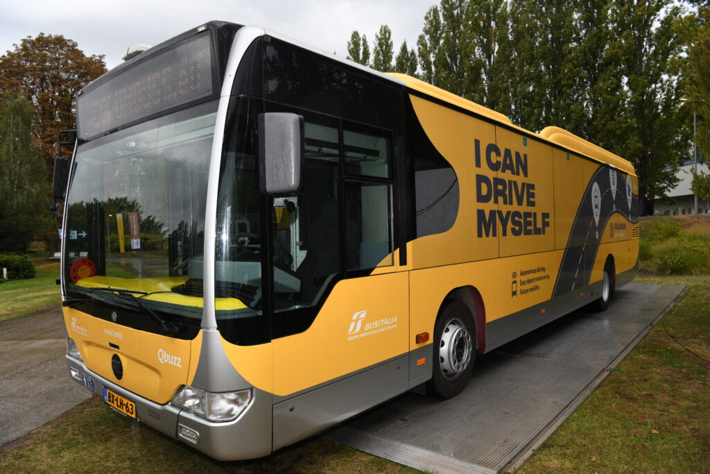Busitalia lancia bus a guida autonoma: "Avanti intermodalità, non più ...